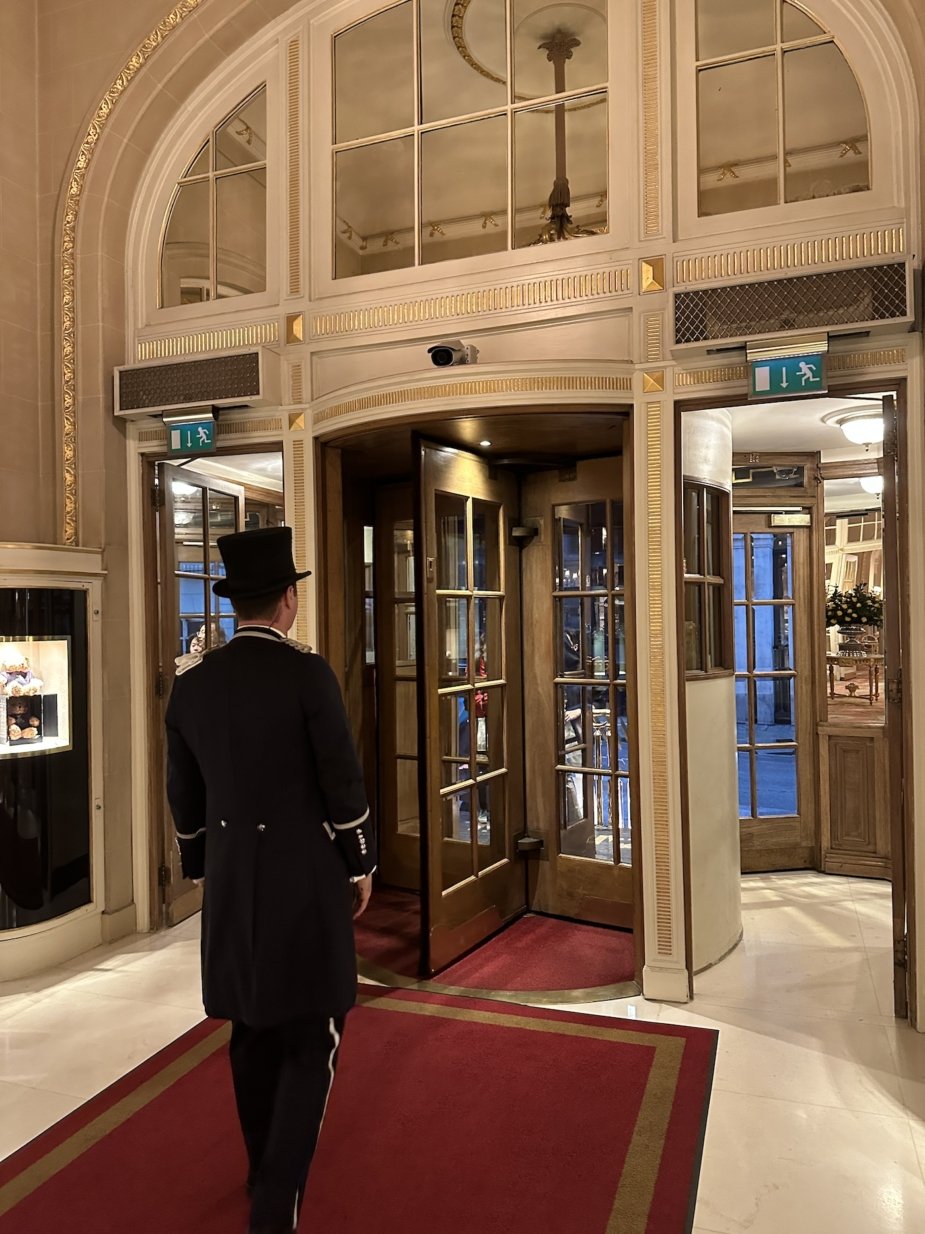 Savoring Tea & Conversation w/TOP Tier Members at The Ritz in London ...