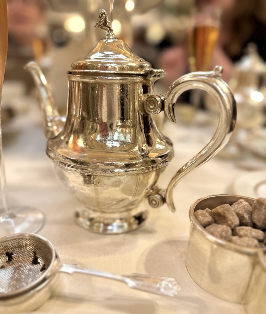 Savoring Tea & Conversation w/TOP Tier Members at The Ritz in London ...